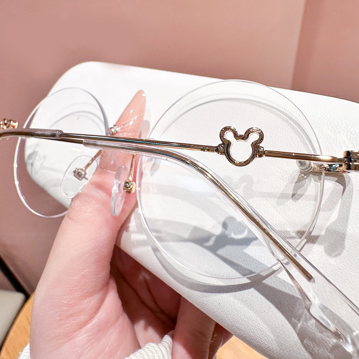 Color: Rose Golden Size guide Size guide