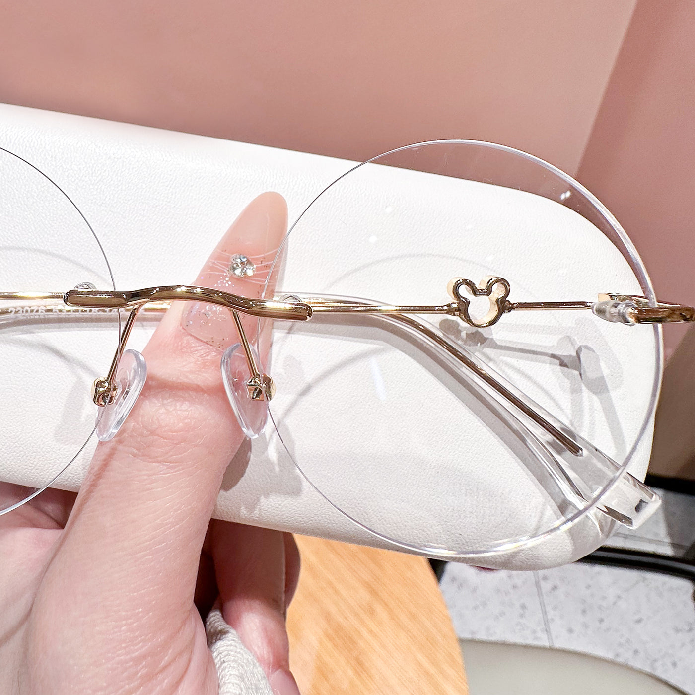 Color: Rose Golden Size guide Size guide