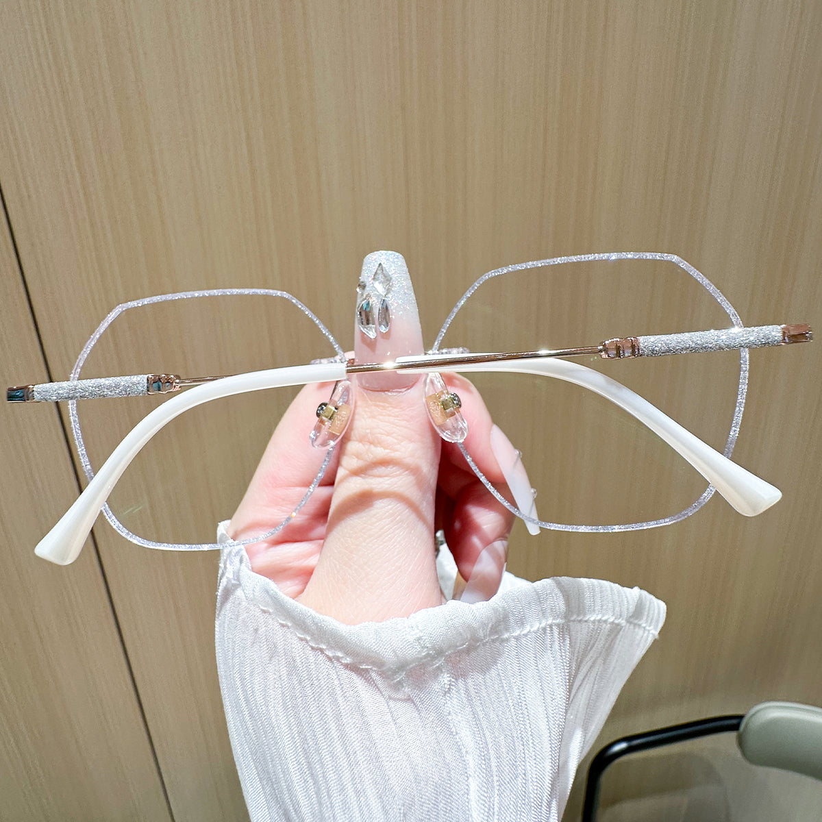 Color: Rose Golden Size guide Size guide