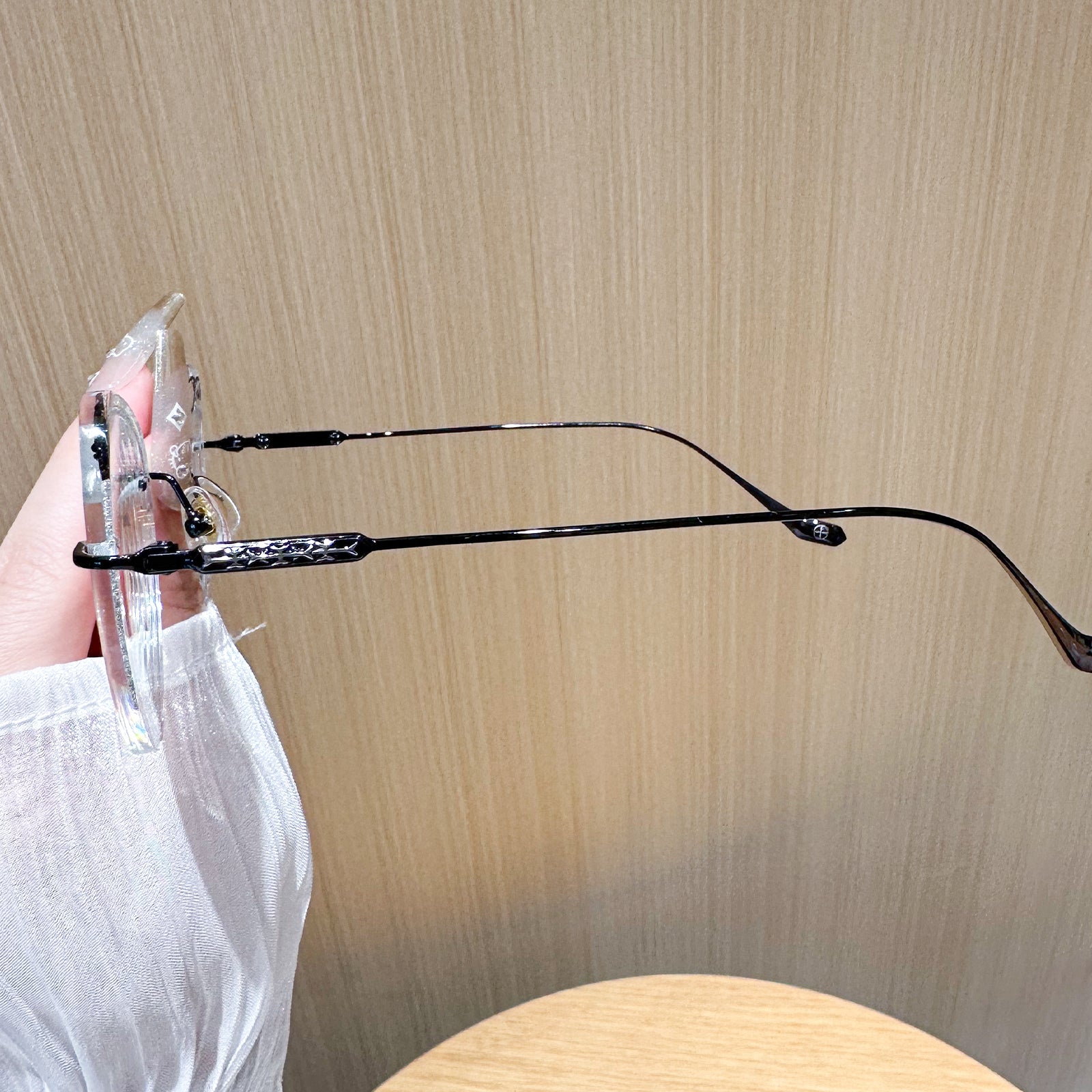 Discover a new perspective with glasses | LensAlter.com – Lensalter