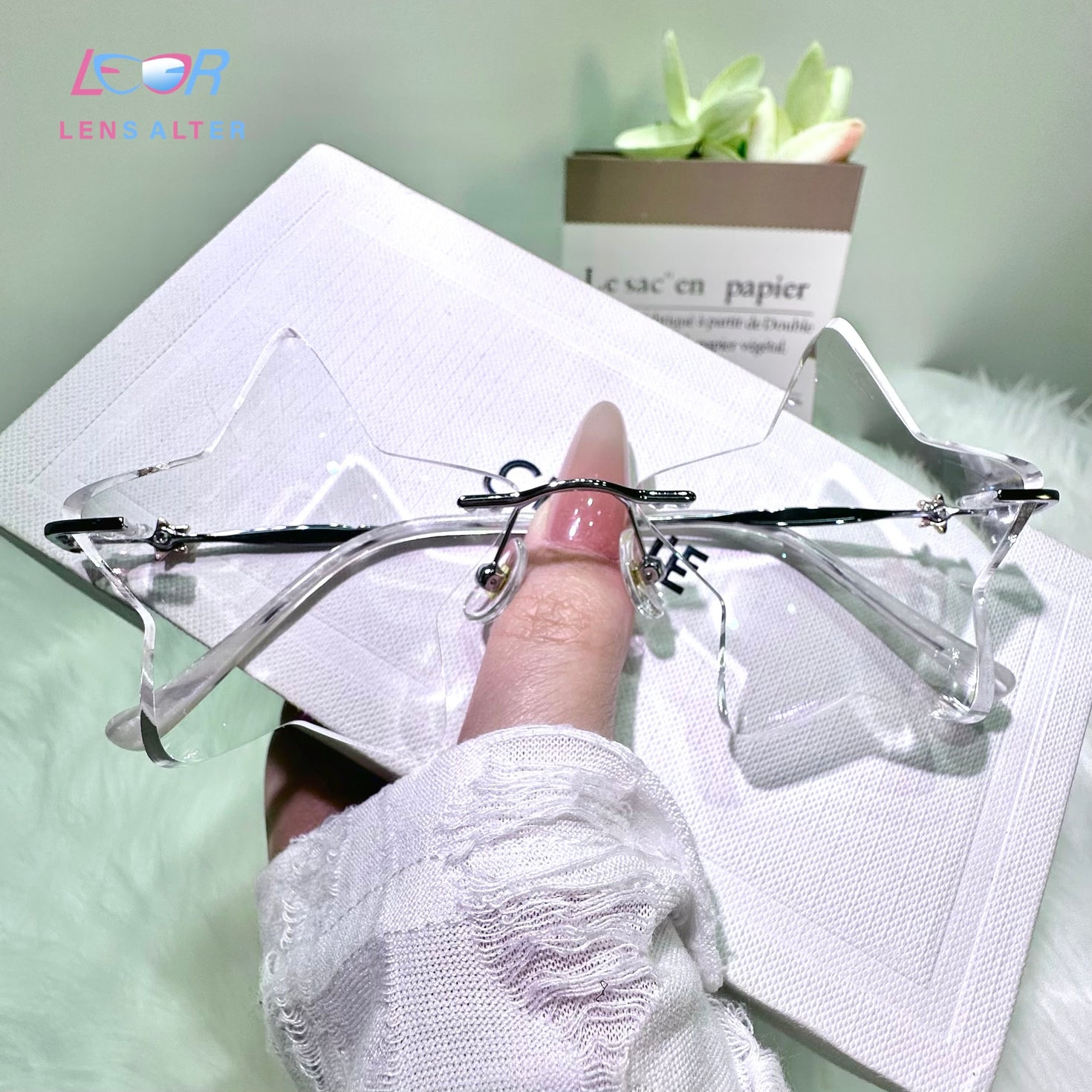 Discover a new perspective with glasses | LensAlter.com – Lensalter